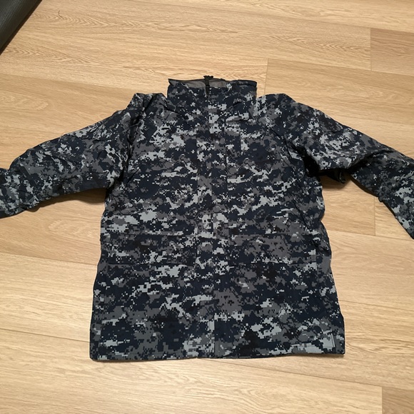 Jackets & Coats | Us Navy Usn Nwu Type I Working Uniform Parka Goretex ...